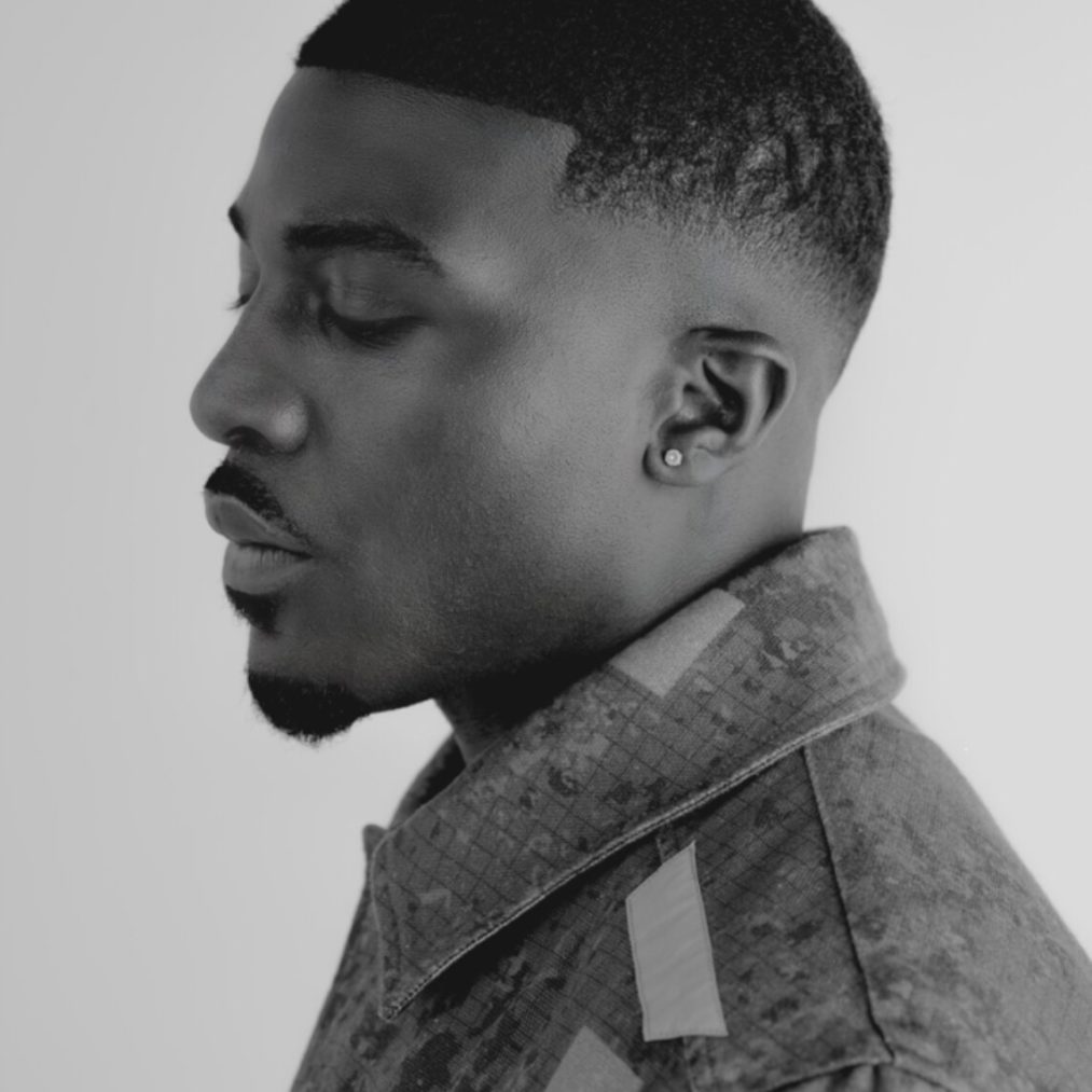 Scribz Riley Shares New Visualiser for “Secretly” | HWING