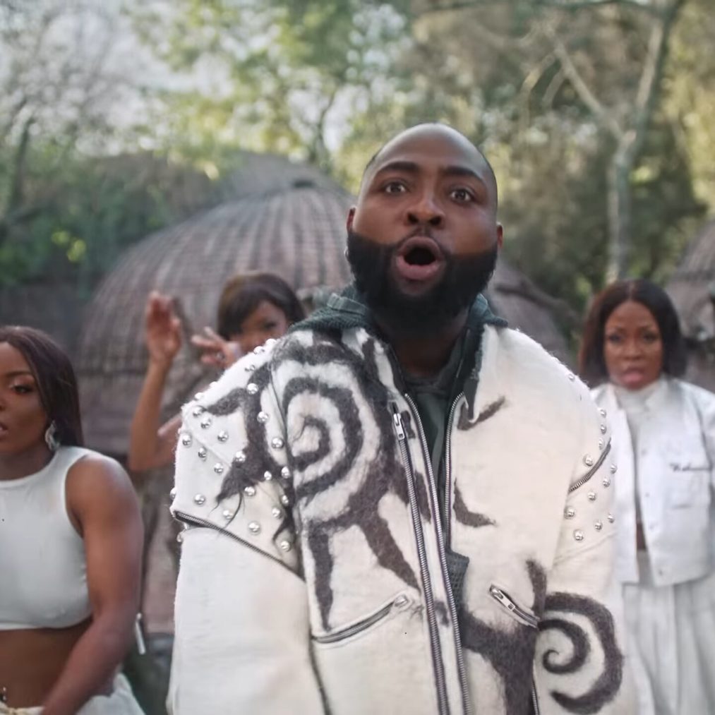 Davido Signs New Artiste To DMW | HWING