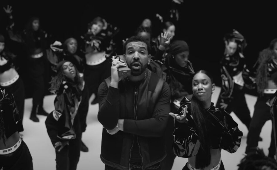 Drake Brings the Party in New “Nokia” Video - HWING